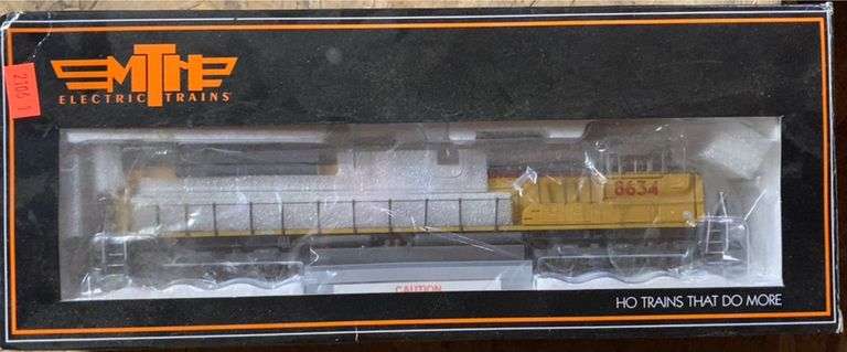 Electric Trains HO Scale SD70ACe Diesel Engine (Comfort Cab) - Metzger ...