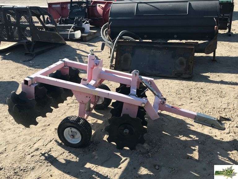 Pull Behind Disc - Michener Allen Auctioneering Ltd