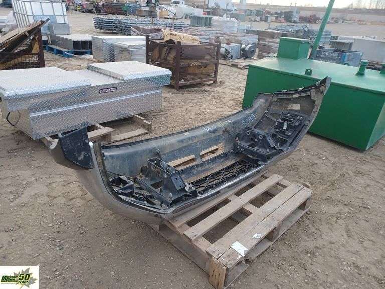 Truck Bumper-1 Pallet - Michener Allen Auctioneering Ltd