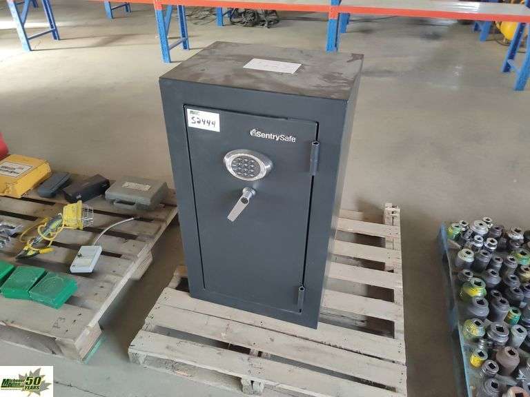 Sentry Stand Up Safe - Michener Allen Auctioneering Ltd