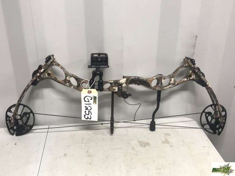Strother Wrath Bow - Michener Allen Auctioneering Ltd