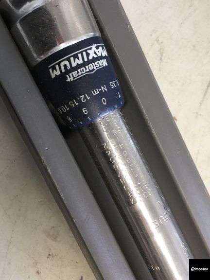 Mastercraft Torque Wrench - Michener Allen Auctioneering Ltd