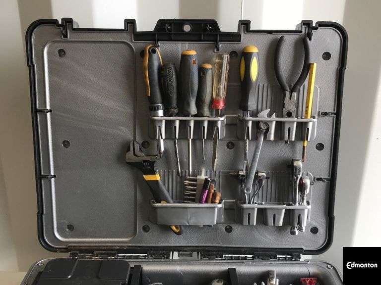 Heavy Duty Tool Box with Assorted Tools - Michener Allen Auctioneering Ltd