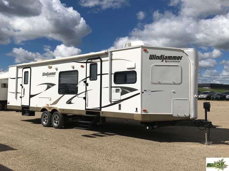 2013 Forest River Rockwood Windjammer 3008W V-Nose TA BP - Michener ...