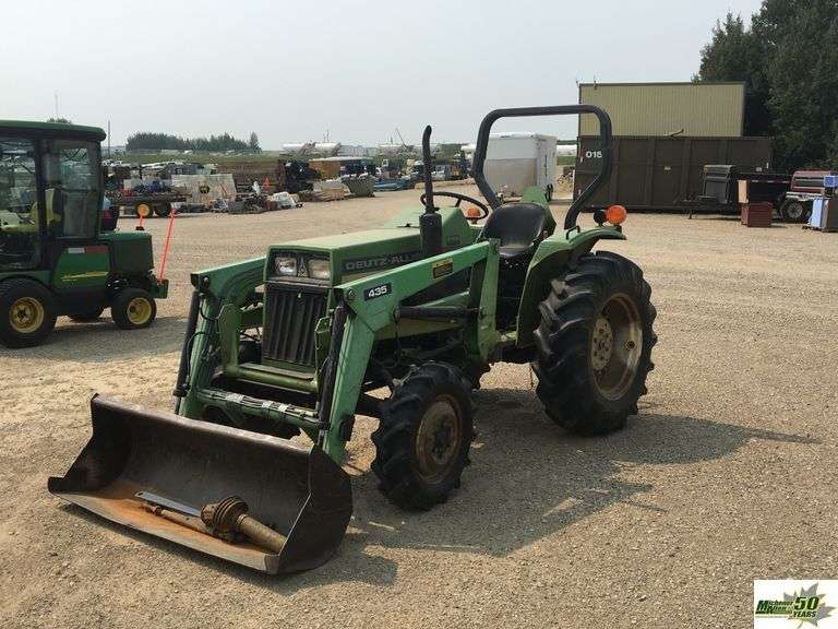 Deutz-Allis 5230 Tractor - Michener Allen Auctioneering Ltd