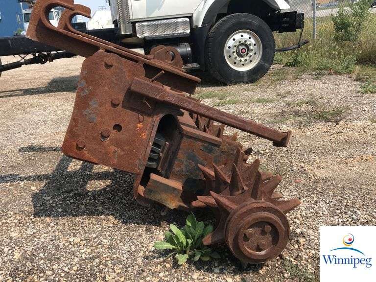 Grader Ice Breaker Attachment - Michener Allen Auctioneering Ltd
