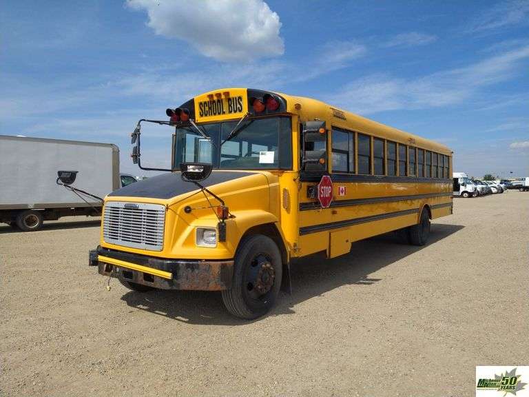 2001 Freightliner FS65 Chassis S/A 72 Passenger Bus - Michener Allen ...