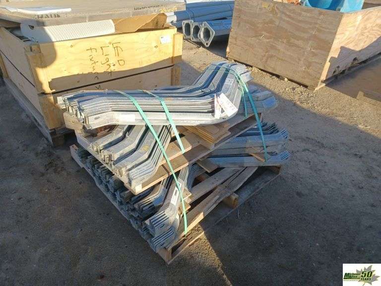 Metal Brackets-1 Pallet - Michener Allen Auctioneering Ltd
