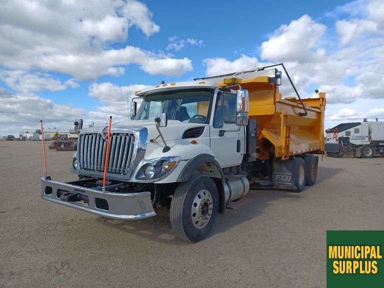 2010 International WorkStar 7400 T/A Sander / Plow Dump Truck ...