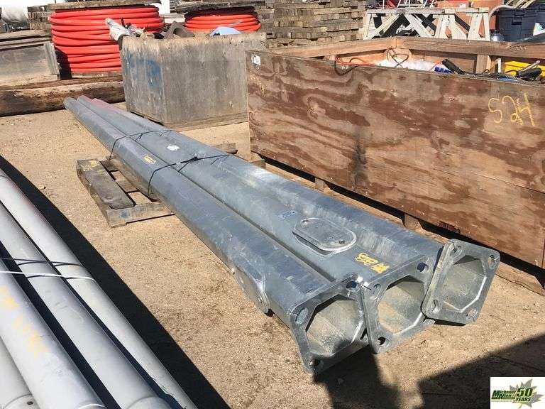 Streetlight Davit Bottoms-1 Pallet - Michener Allen Auctioneering Ltd