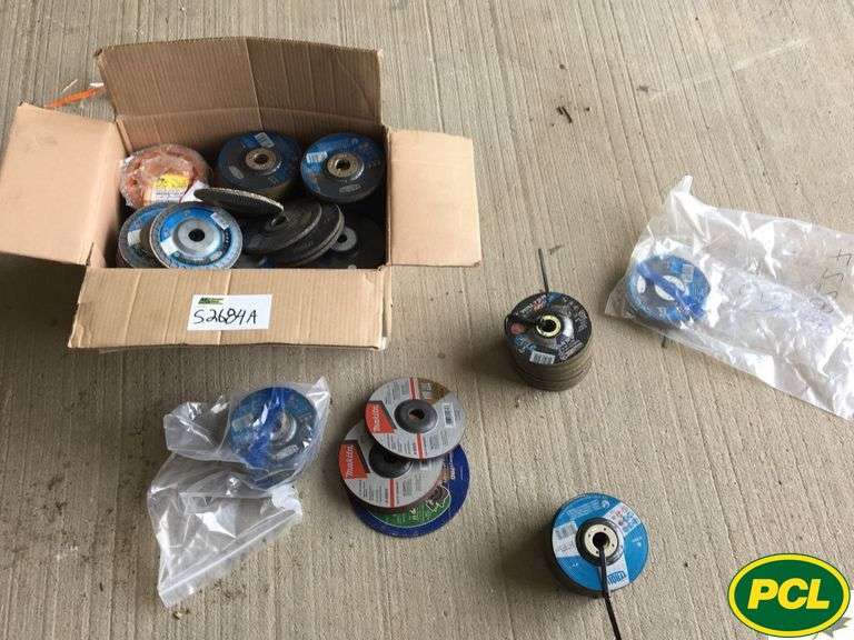 Assorted Grinder Discs - 1 Box - Michener Allen Auctioneering Ltd