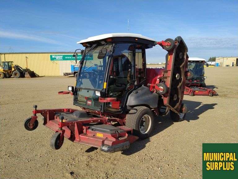 2011 Toro Grounds Master 5910 4x4 Mower - Michener Allen Auctioneering Ltd
