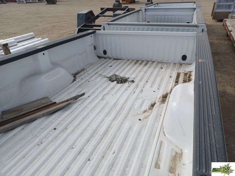 8ft Truck Box-Qty 1 - Michener Allen Auctioneering Ltd