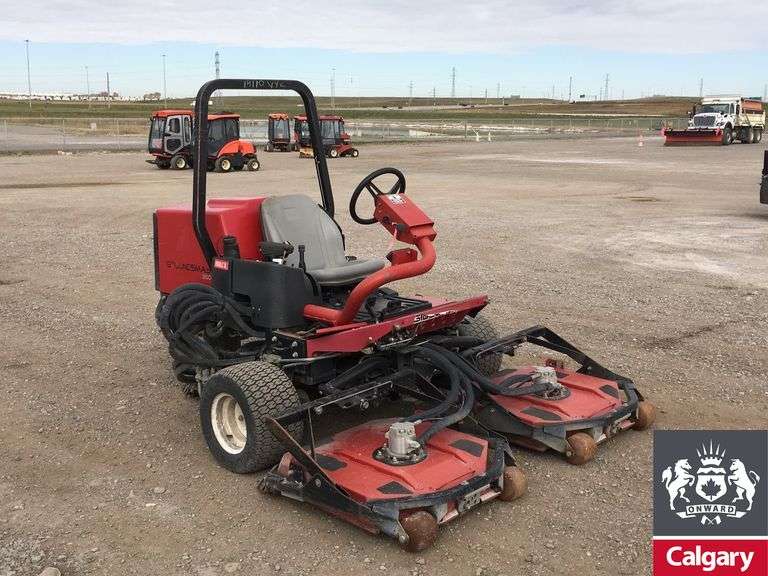 Toro 3500-D Mower - Michener Allen Auctioneering Ltd