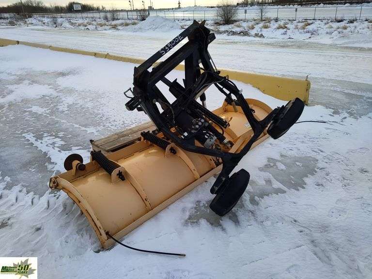 8ft 6in Front Mount Plow - Michener Allen Auctioneering Ltd