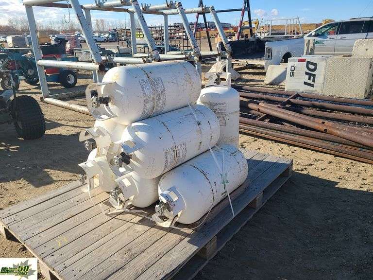 previously Removed from Sale by Consignor - Propane Tanks-1 Pallet ...