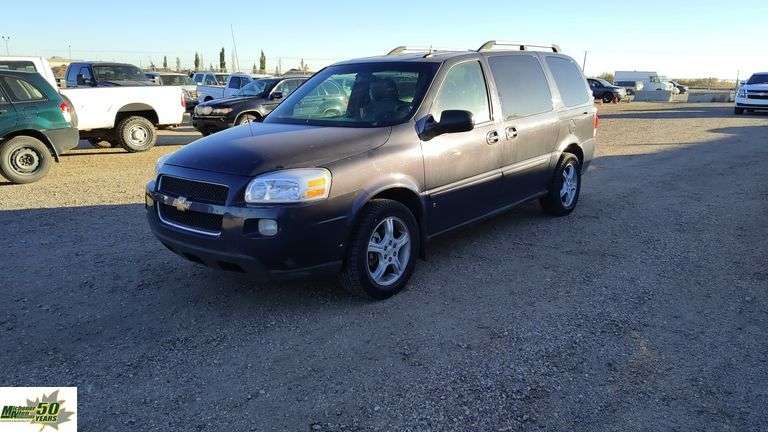 2008 Chevrolet Uplander LT Passenger Van - Michener Allen Auctioneering Ltd