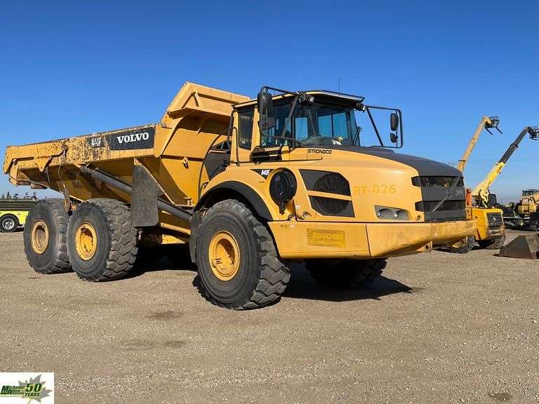 2013 Volvo A40F Articulating Dump Truck - Michener Allen Auctioneering Ltd