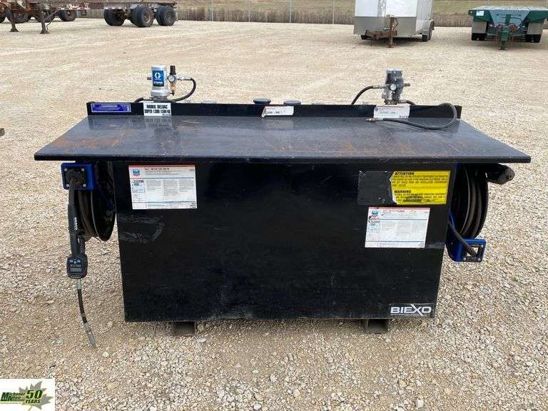 Biexo 1140L Work Top Above Ground Tank - Michener Allen Auctioneering Ltd
