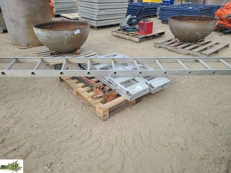 11ft Ladder, Ramps with Jack-All-1 Pallet - Michener Allen ...