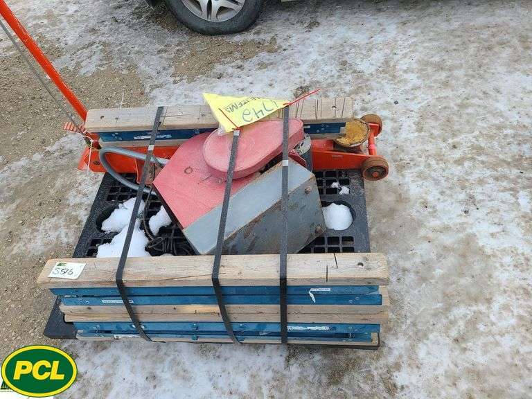 Floor Jack, Boot Polisher and Saw Horses-1 Pallet - Michener Allen ...