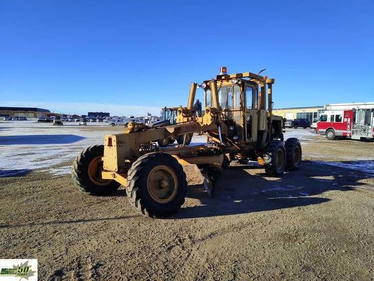 Champion Grader - Michener Allen Auctioneering Ltd