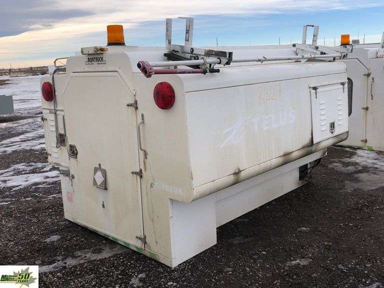 Truck Topper Job Box - Michener Allen Auctioneering Ltd