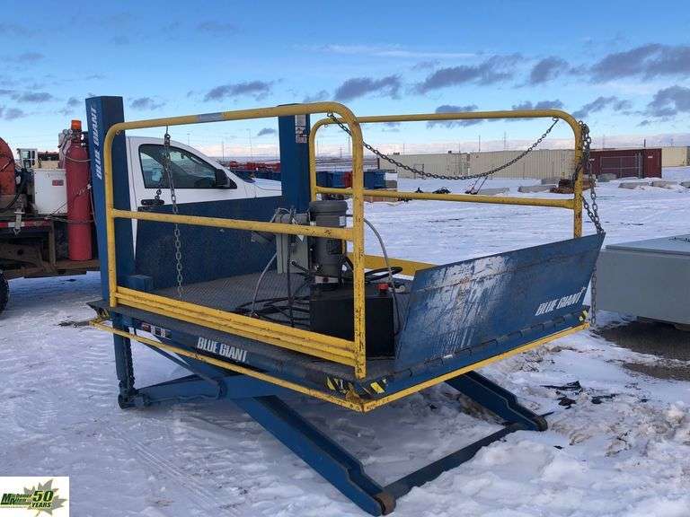 Blue Giant Lift - Michener Allen Auctioneering Ltd