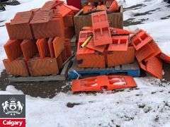 Orange Vehicle Ramps - Michener Allen Auctioneering Ltd