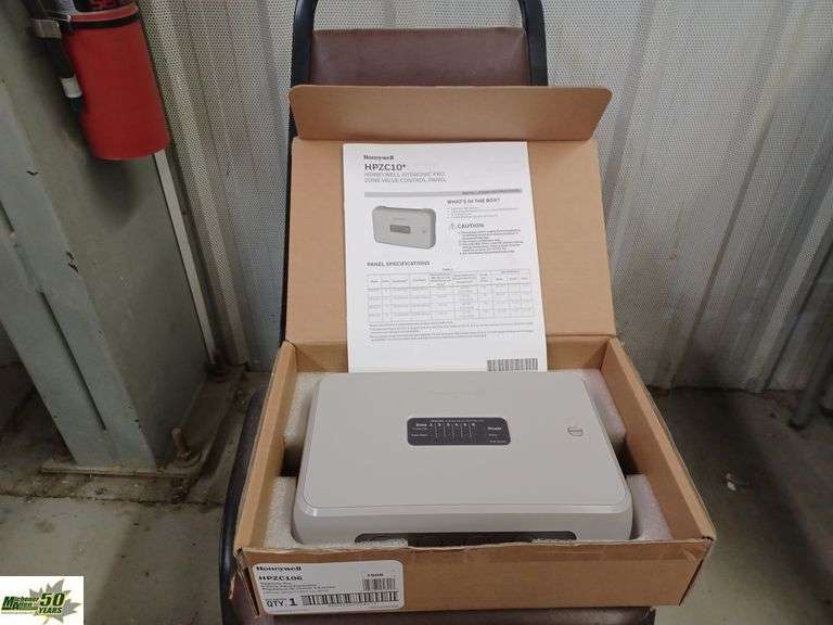 Hydronic Pro Zone Valve Control Panel - Michener Allen Auctioneering Ltd