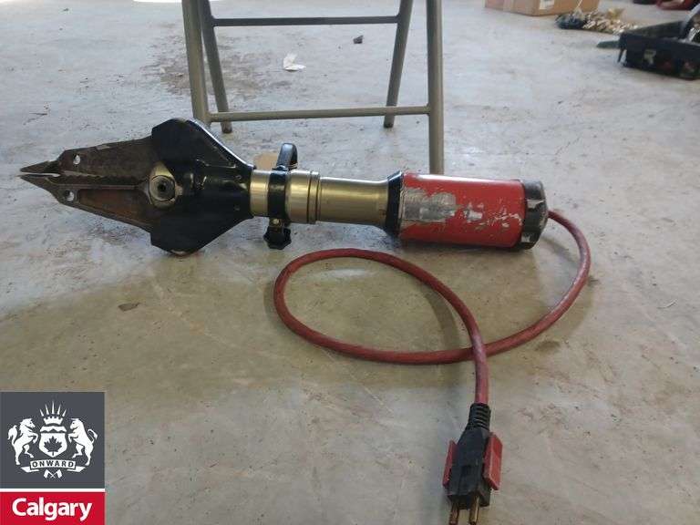 Electric Jaws - Michener Allen Auctioneering Ltd