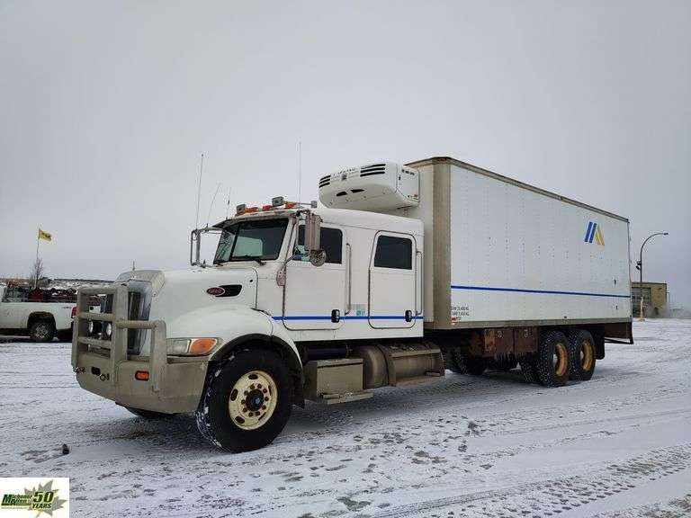 2009 Peterbilt 340 CRCB T/A Reefer Van Body Truck - Michener Allen ...