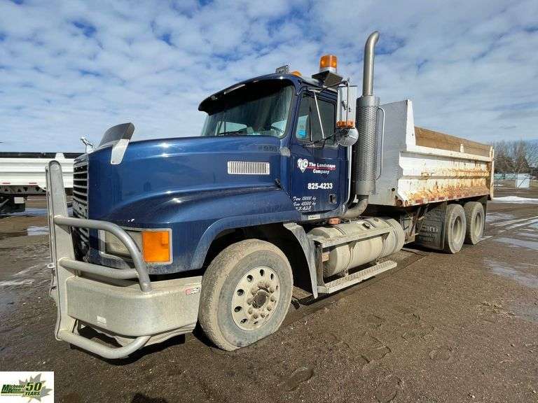 1997 Mack CH613 T/A Dump Truck - Michener Allen Auctioneering Ltd