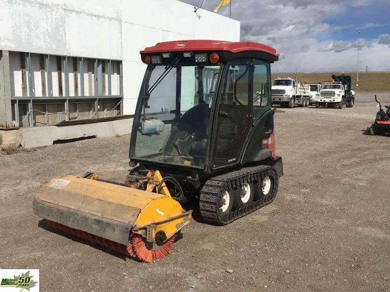 2007 Toro Grounds Master 30383 MB 56” Street Sweeper - Michener Allen ...
