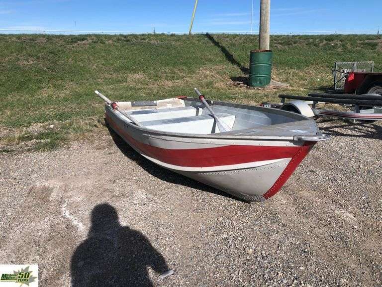 1980 Fishing Boat H125 Car Topper - Michener Allen Auctioneering Ltd
