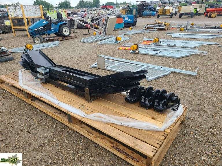 Bumpers-1 Pallet - Michener Allen Auctioneering Ltd