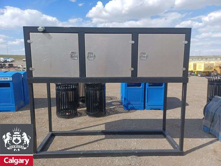 Jet Bolt Lockers - Michener Allen Auctioneering Ltd
