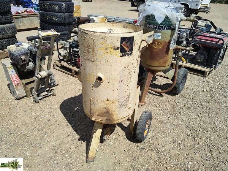 Empire Sand Blaster - Michener Allen Auctioneering Ltd