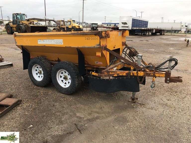 Tow behind Sander/spreader - Michener Allen Auctioneering Ltd