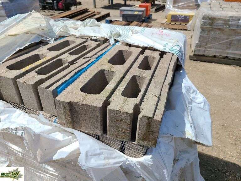 Cement Blocks-1 Pallet - Michener Allen Auctioneering Ltd