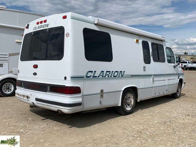 1991 Coachman Clarion Class B 8410 MI - Michener Allen Auctioneering Ltd