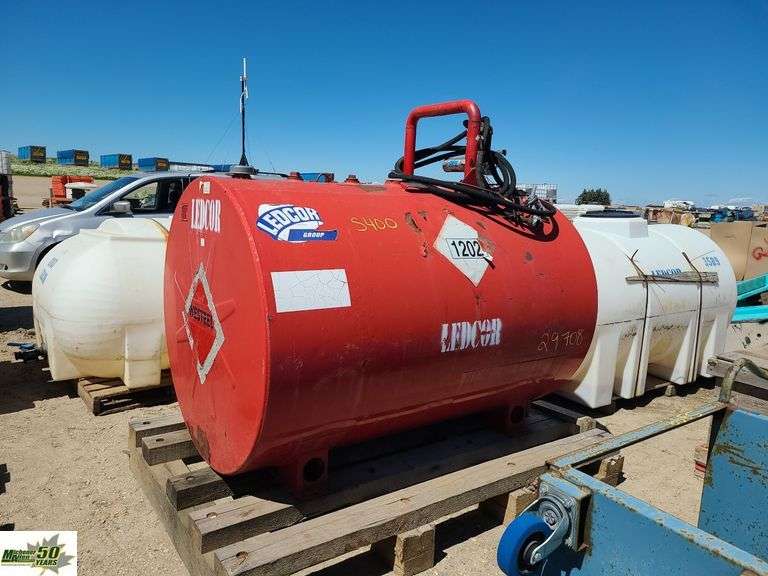 Fuel Tank-1 Pallet - Michener Allen Auctioneering Ltd