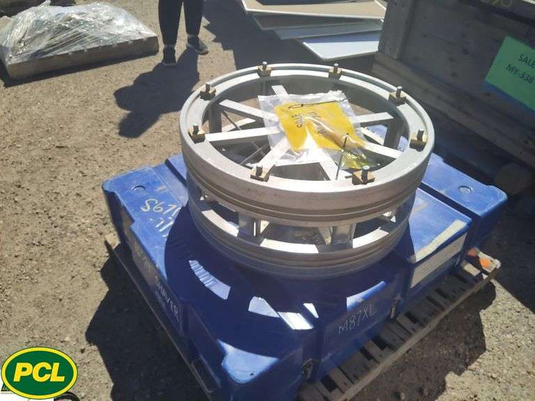 Pipe Shaver 1 Pallet - Michener Allen Auctioneering Ltd