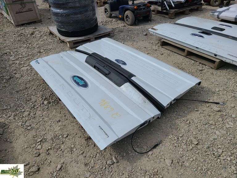 Ford Tailgates-1 Pallet - Michener Allen Auctioneering Ltd