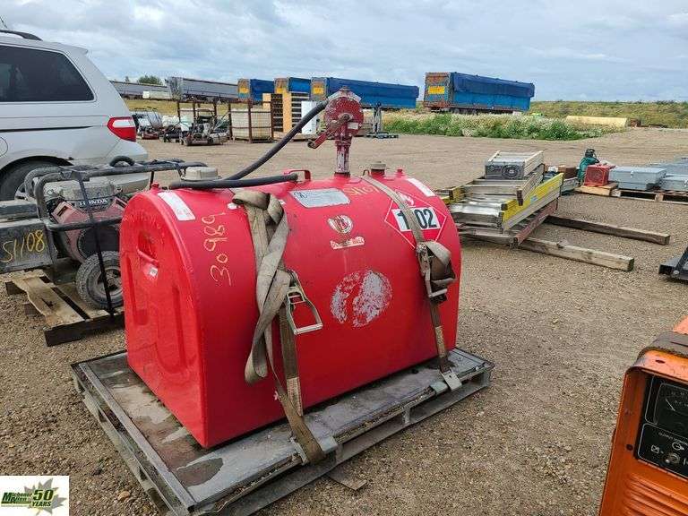 Tidy Tank-1 Pallet - Michener Allen Auctioneering Ltd