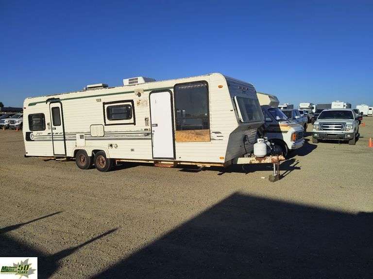 1983 Jayco Jay Swan T/A BP - Michener Allen Auctioneering Ltd