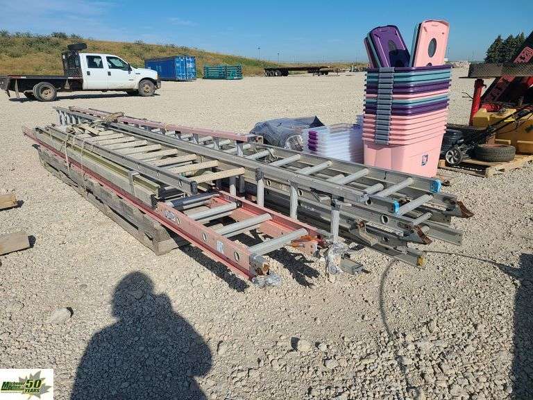 Assorted Lengths of Ladders-1 Pallet - Michener Allen Auctioneering Ltd
