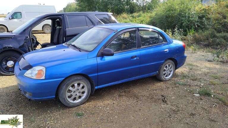 Non-Operable 2003 Kia Rio 4dr Sedan - Michener Allen Auctioneering Ltd