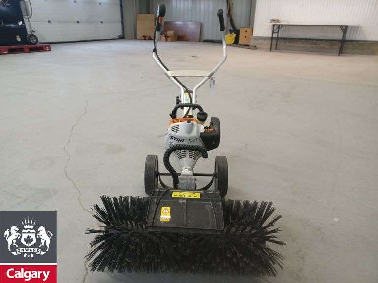 Gas Powered Broom - Michener Allen Auctioneering Ltd