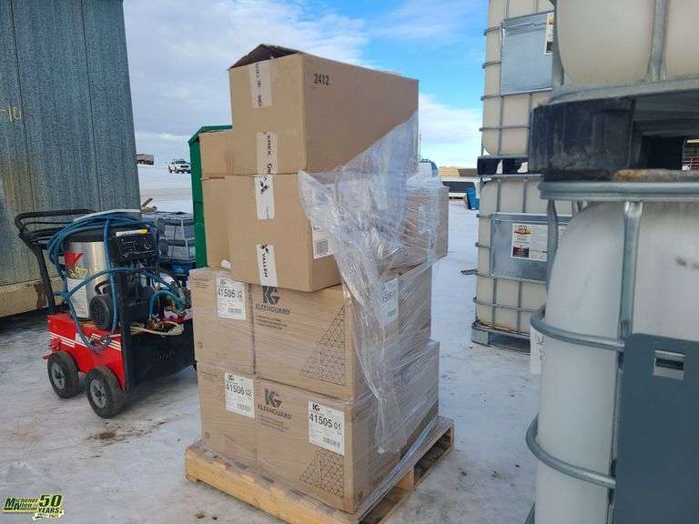 Assorted PPE and Breakers-1 Pallet - Michener Allen Auctioneering Ltd